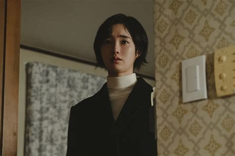 Netflix K Drama Review Somebody Sex And Violence Favoured Over Logic