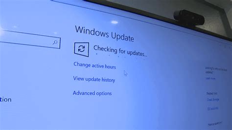 How To Protect Yourself From Windows Security Bug Putting Thousands Of PC Users At Risk
