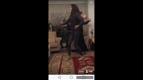Türbanlı Kız Canlı Yayında Grup 2 Periscope 857 Video Yandexte Bulundu