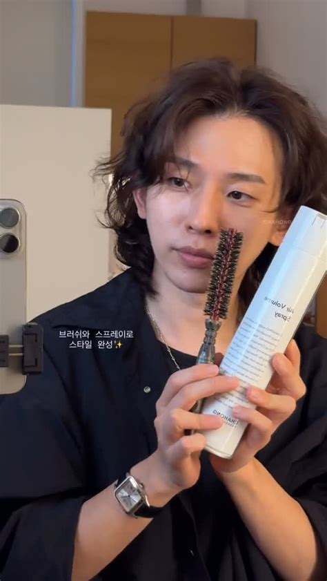 차홍룸 신논현점 헤어컨설팅 김경민 남자머리 장발 빈티지펌 쉐도우펌 장발 6년차 유지비결 저는 평소에 모질이 얇고 볼륨이 죽어서 항상 펌을 하는데요 일반펌보단