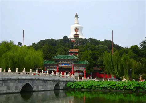 Дэлхийн шилдэг 10 цэцэрлэгт хүрээлэн алхахад хамгийн үзэсгэлэнтэй газрууд Эрүүл хооллолт