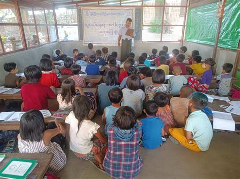 တောင်သာမြို့ အမှတ် ၁ ရပ်ကွက်တွင် လူငယ်ရေးရာ အသိပညာပေးဟောပြောပွဲနှင့