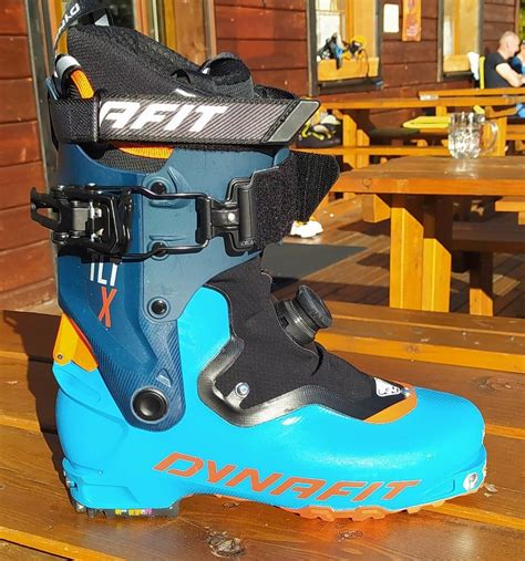 Recenze Lyžáků Dynafit Tlt X Skialpové Boty Pro Skitouring Light