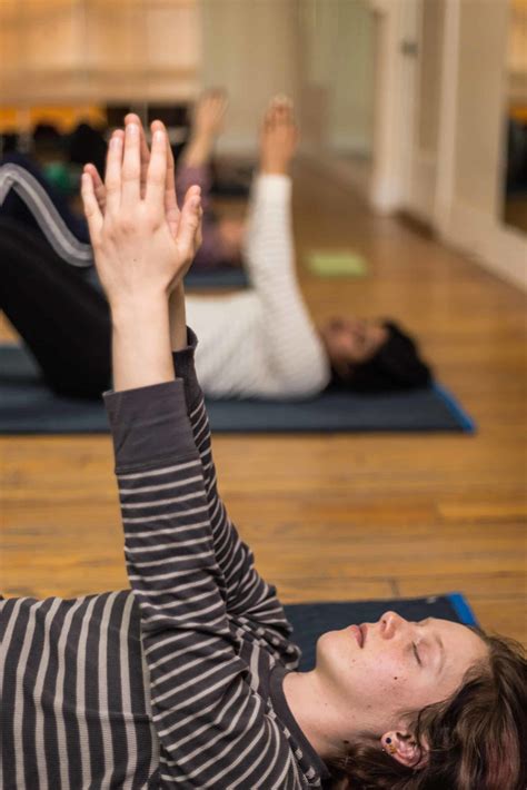 Coordination Of Flexors And Extensors To Find Freedom In Turning Feldenkrais And Movement Arts
