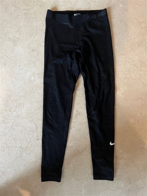 Nike Pro Dry Fit Leggings Women S Fashion Activewear On Carousell