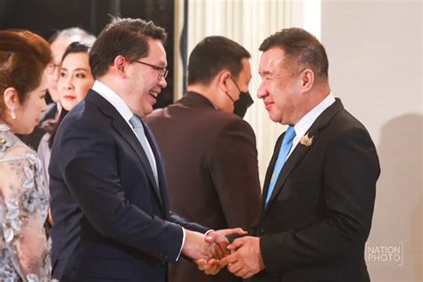 รวมภาพบรรยากาศ งานแต่ง ธนกร แคทลีน นักการเมือง คนดัง ร่วมงานคึกคัก