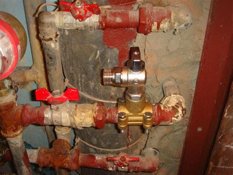 Хомут для врезки в стальную трубу без сварки Монтаж и область применения Андрей Ратников Дзен