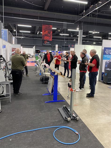 Bibus Sindby As On Linkedin Så Er Team Bibus Sindby I Gang Med Produkttræning Af