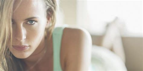 Có Phải Khi Con Trai Nằm Cạnh Con Gái Là Sẽ XXX