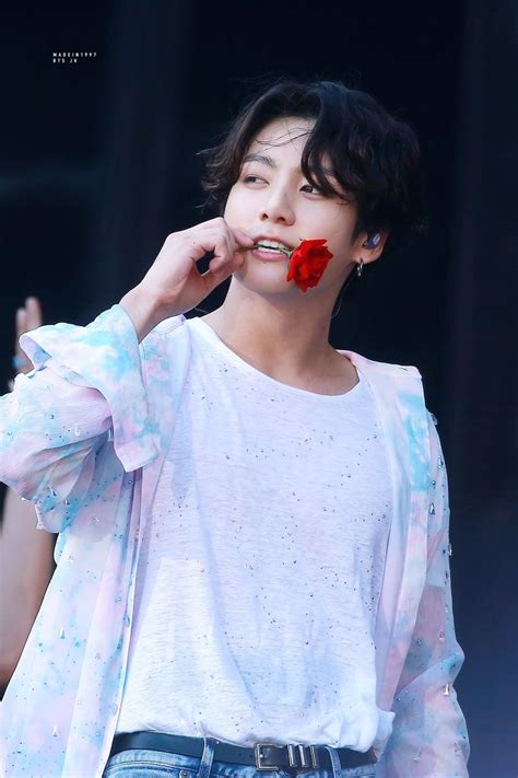 Btss Jungkook Is 1st Person Ever To Be Named Sexiest International Man By People Magazine
