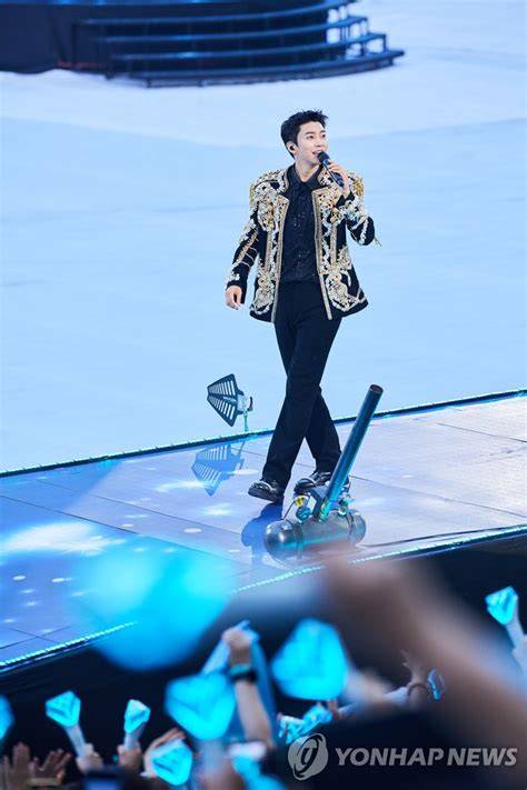 임영웅 인기 기반은 절제하는 창법과 다채로운 장르 연합뉴스