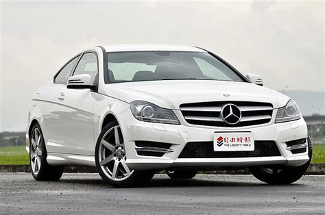 德國後驅雙門 Coupé 入門款》賓士 C180 Coupé 試駕 自由電子報汽車頻道