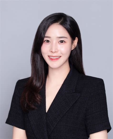 Emily Lim Team Warburg Pincus