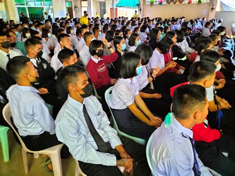 Dvb မသောက်မိသော မိုးခါးရေ ရုပ်ရှင်ဇာတ်လမ်းတို မဲဆောက်မြို့ရှိ ဆာသူးလေ မြန်မာရွှေ့ပြောင်းက