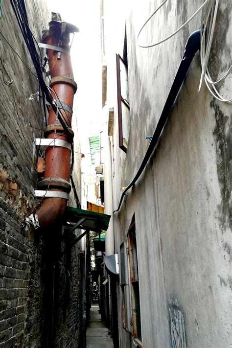 무료 이미지 파이프 늙은 오래된 집 골목 Old Alley 광저우 중국 노년 목재 이웃 정면 도로 시티 전기 공급 철사 거리 건물 레인