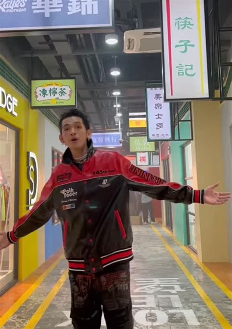 ជី ដេវីត ច្រៀងគោកបទ«រំដួលដងស្ទឹងសង្កែ យ៉ាងពីរោះ មានវីដេអូ Khmerload Cambodia Latest News