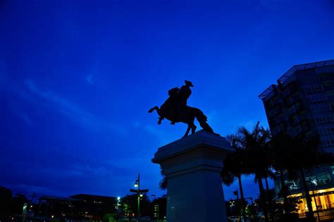 Simon Bolivar Imágenes Fotos Y Fondos De Pantalla Para Descargar Gratis