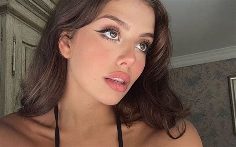 How Emily Black S Onlyfans Boosts Her Influence As A Modern Digital Creator