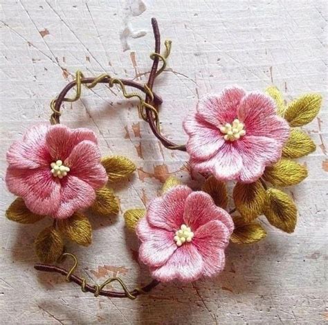 Объемная вышивка гладью ВЕРА БУРОВА канал про вышивку Дзен