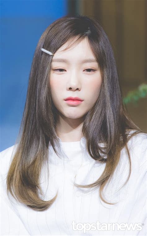 [hd포토] 소녀시대 Snsd 태연 ‘생각에 잠긴 탱 이제 서른 최규석 기자 톱스타뉴스