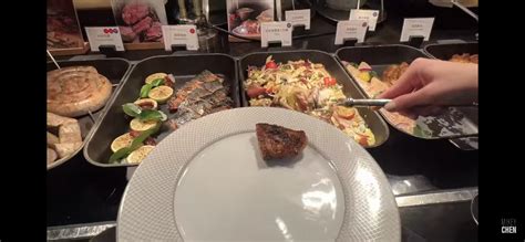 Did You Guys Spot Cs Hand In Mikeys Ayce Crab Fest Video R Mikeychen