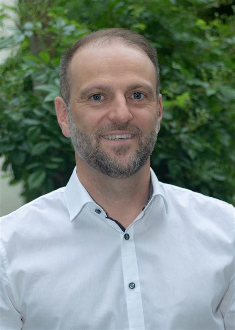 daniel siegl übernimmt die senecura regionaldirektion tirol und vorarlberg ikp pressecenter