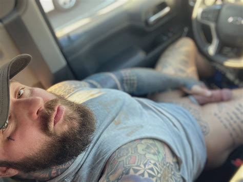 Model Of The Day Durden Daily Squirt