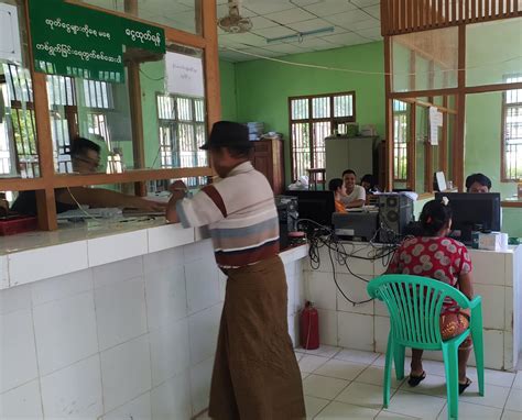 မဘိမ်းမြို့နယ် မြန်မာ့စီးပွားရေးဘဏ်တွင် ပင်စင်စားများအား ပင်စင်လစာငွေများ ပုံမှန်ထုတ်ပေး