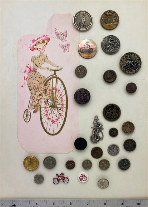 Lot Detail - Bicycle Buttons