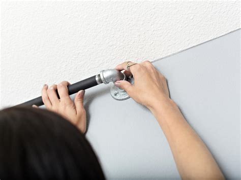 How To Build And Install A Sliding Door How Tos DIY