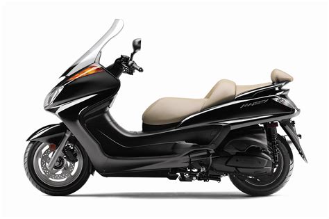 Yamaha Majesty 400 2005 2006 Specs Performance And Photos Autoevolution