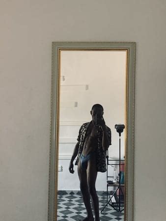 NAKED WEAPON Pics XHamster