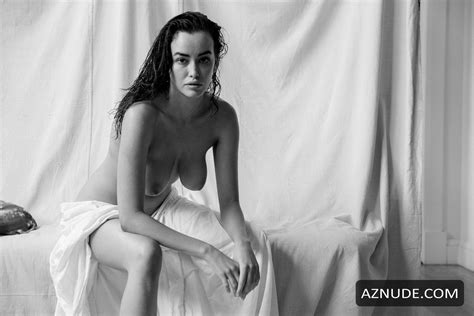 SARAH STEPHENS Nude AZnude