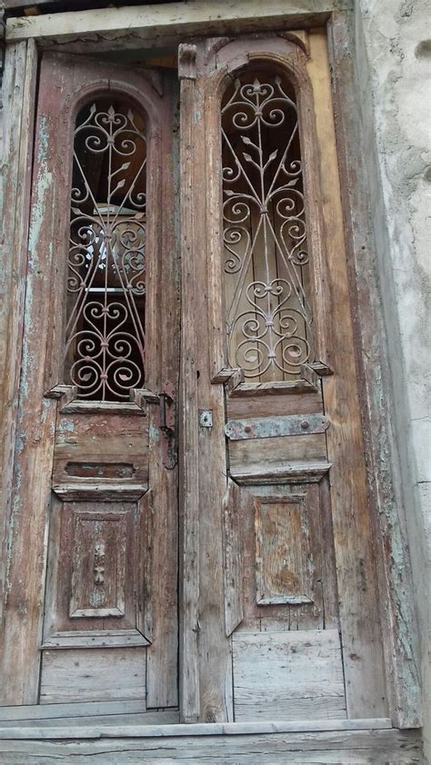 თბილისის კარის კადრები