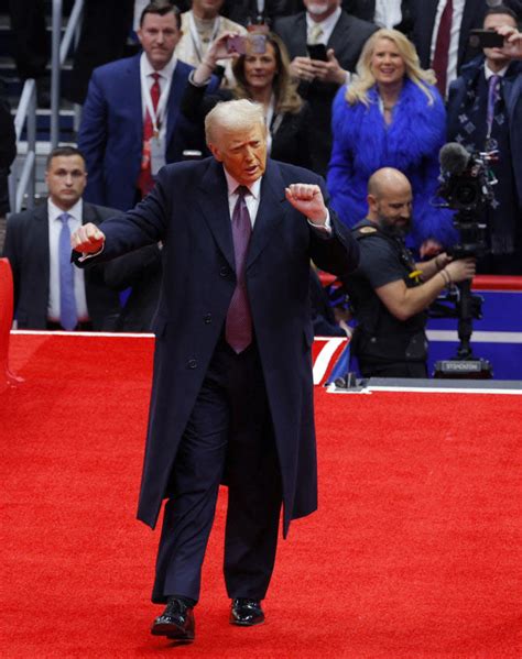 특징주 트럼프 2기 수혜 기대조선주 신고가 행진