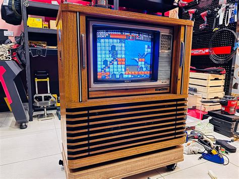 古老電玩公仔分享 講真的！這次連我自己也不相信，我居然又修好一台「新力牌」拉門電視，真的有些扯