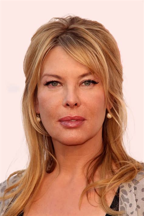 Deborah Kara Unger — Acteur Bio And Filmographie