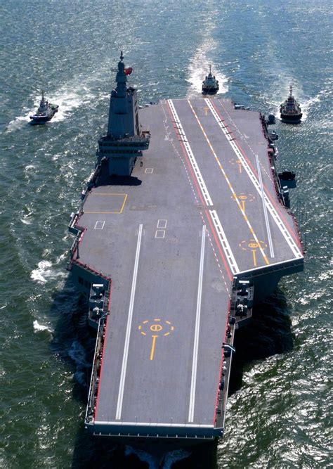 福建艦第二次海試︱衛星圖曝光：上演「海上大倒車」！ 星島日報