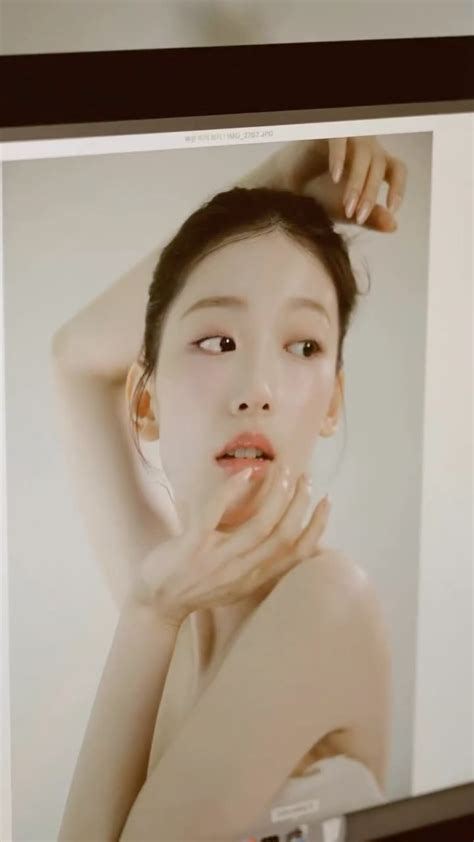 웨딩플래너 홍혜린 베리굿웨딩 소개로 만난 소중한 인연 청순미 가득한 ⊹⁺⸜ 슬기신부님의 ⸝⁺⊹ 촬영가봉날🤍 추운 겨울날 수줍었던 첫만남 기억이 새록새록나요ㆅㆅ 매번