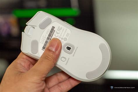 Razer Viper V Pro Review White Edition