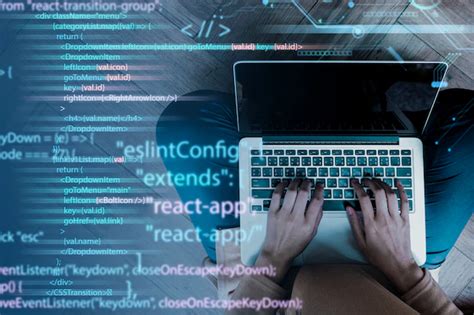 Эффективный способ перебора строк текстового файла в Python с использованием цикла