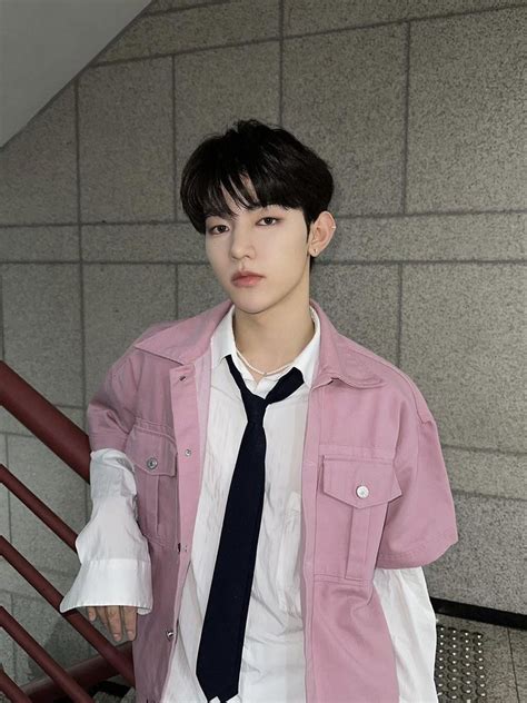 230716 Zhang Hao Twitter Update With Hanbin Rzerobaseone