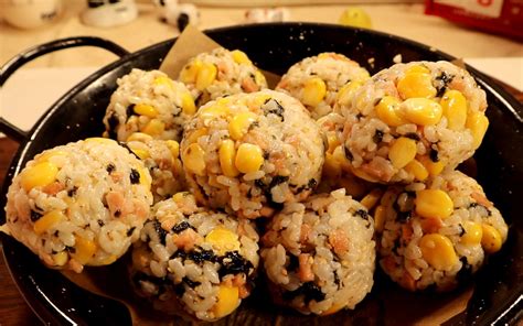 我妈尝了一口这个海苔午餐肉饭团，直呼太好吃了！ 哔哩哔哩