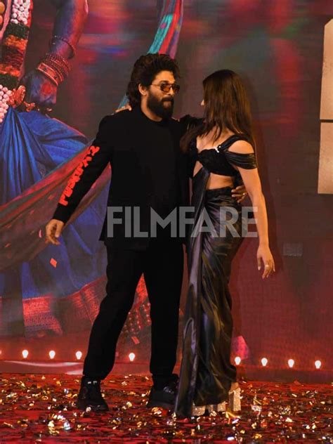 Photos Allu Arjun And Rashmika Mandanna At An Event For Pushpa In Mumbai Filmfare Com