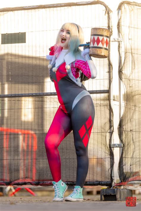 Harley Quinnspider Gwen Mashup By Cosplaydeville Food And Cosplay