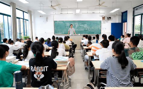 百年老校再迎初中学子！ 六安一中 校区 梅山路