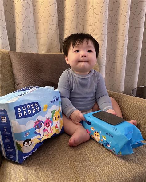 슈퍼대디 아기상어 신제품 사전 체험단 슈퍼대디x아기상어 신제품 사전 체험단 모집🫶🏻 ☑️아기상어 기저귀20인 2도 내려가 더욱 시원해요🧊 쾌적한 통기성🌪️으로