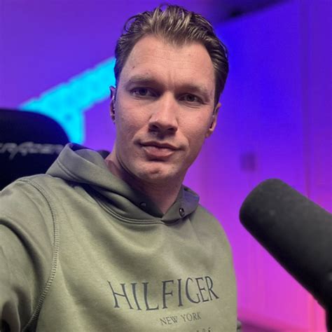 Analyzing Linkedin Data Using Microsoft Copilot Team Copilot