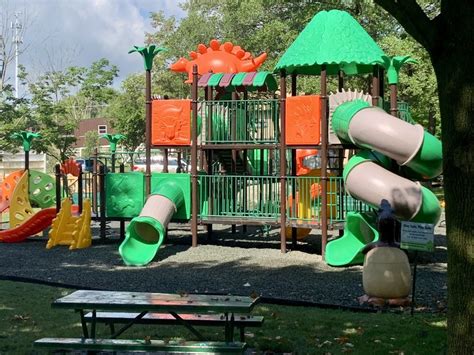 Jurassic Gardens Updated April 2025 44 Photos 27582 Volo Village Rd Volo Illinois