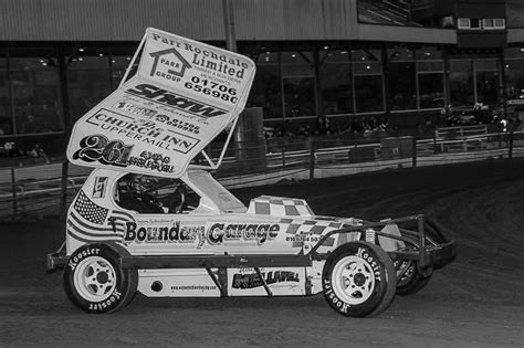 Wayne Helliwell 261 Wainman Racing